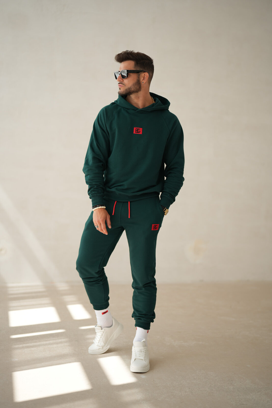 DRES MĘSKI BG FRIEND | BUTELKOWA ZIELEŃ - Escoli